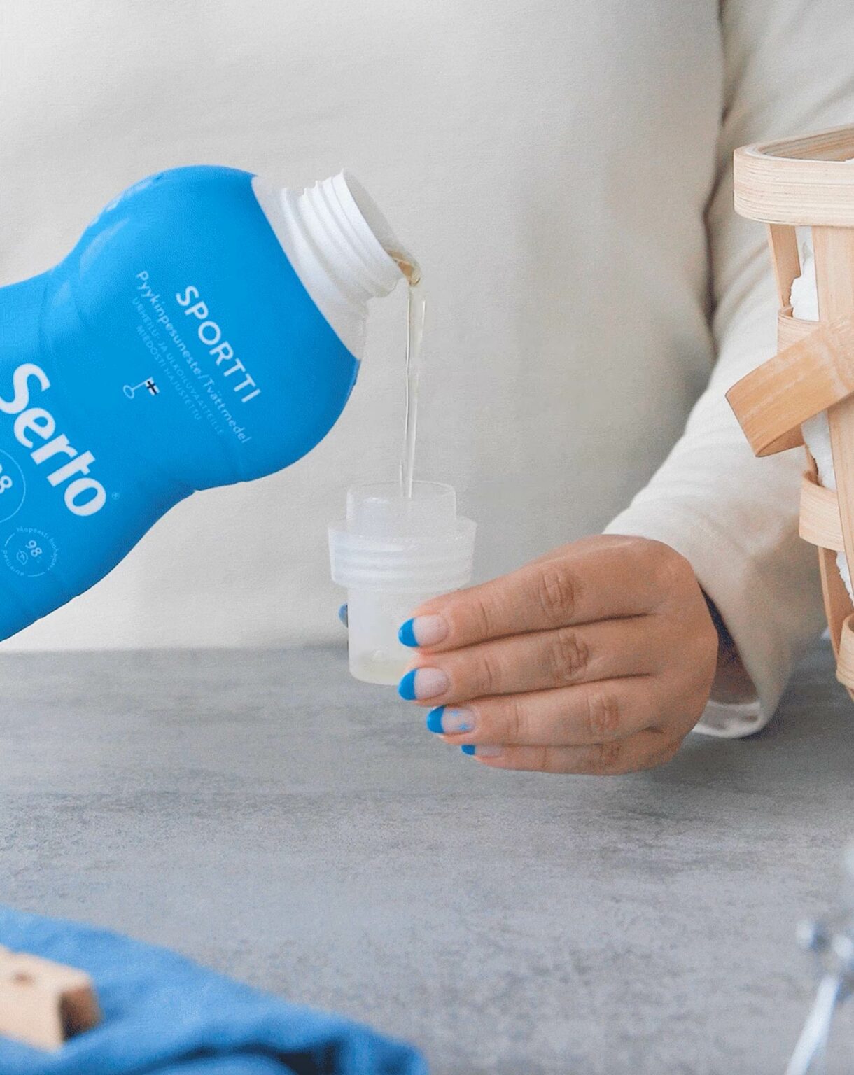 Serto Kirjo Fressi Pyykinpesuneste | Serto